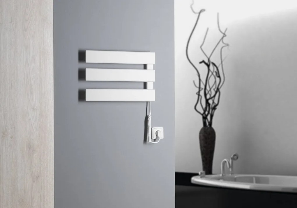 Aqualine Elvis elektrický sušák ručníků 480 x 330 x 45 mm 50W bílá EB480
