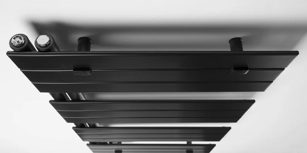 Aqualine Mythos otopné těleso rovné boční připojení 500 x 1130 mm černá mat LLM511B