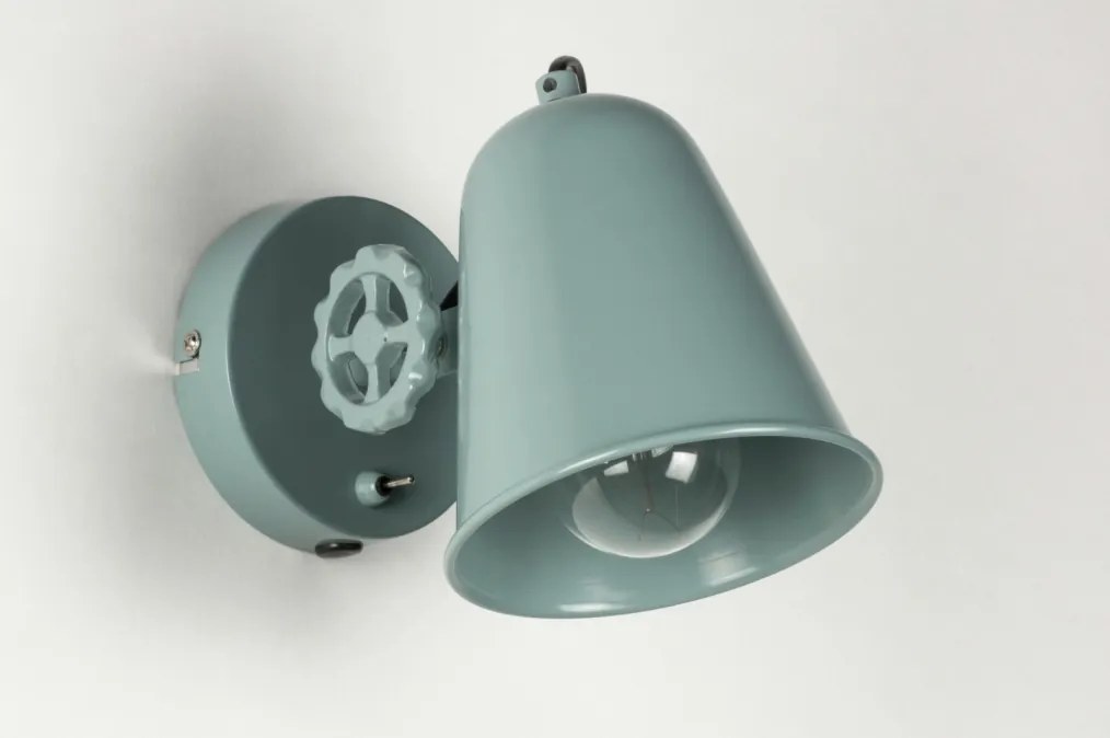 Nástěnné designové svítidlo s vypínačem Industry Salem