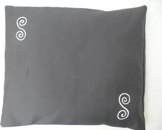S radostí - vlastní výroba Pohankový polštářek na spaní šedý - spirály Velikost: 60 x 80 cm