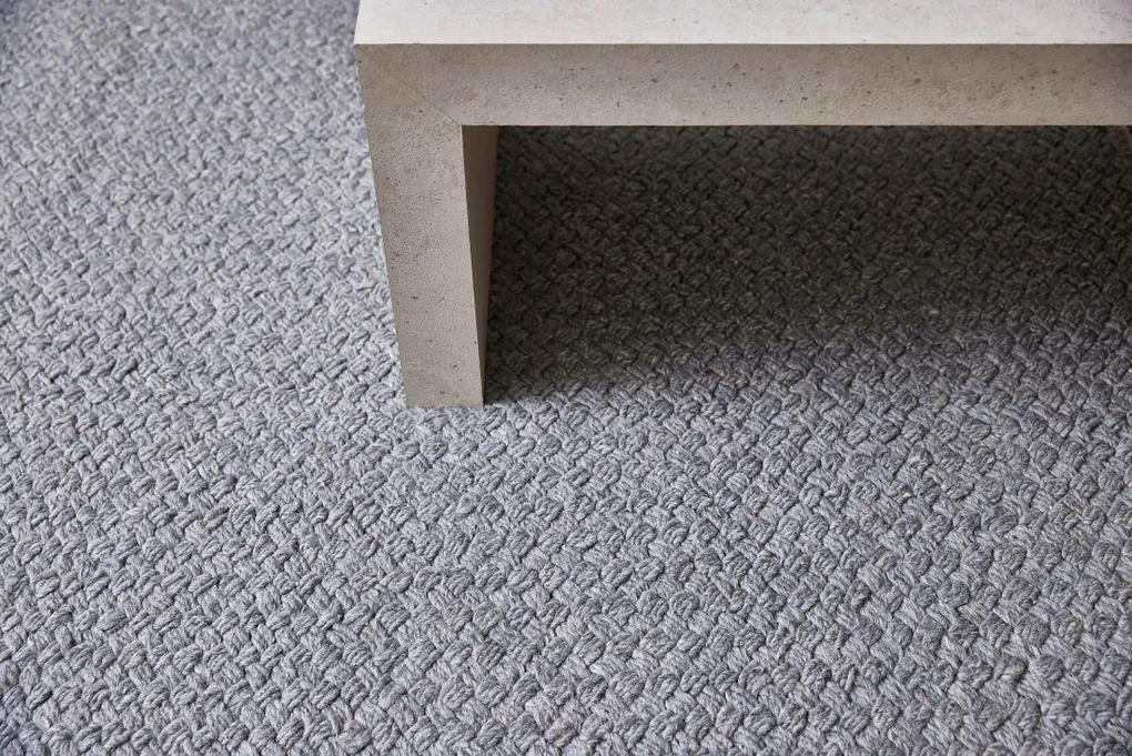 Diamond Carpets koberce Ručně vázaný kusový koberec New Town DE 10032 Grey Mix Rozměry koberců: 160x230