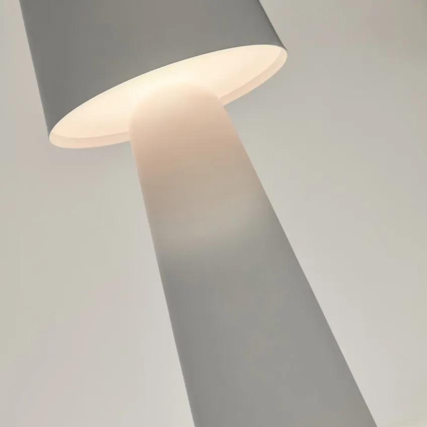 OnaDnes -20% Šedá kovová zahradní stolní LED lampa Kave Home Arenys M
