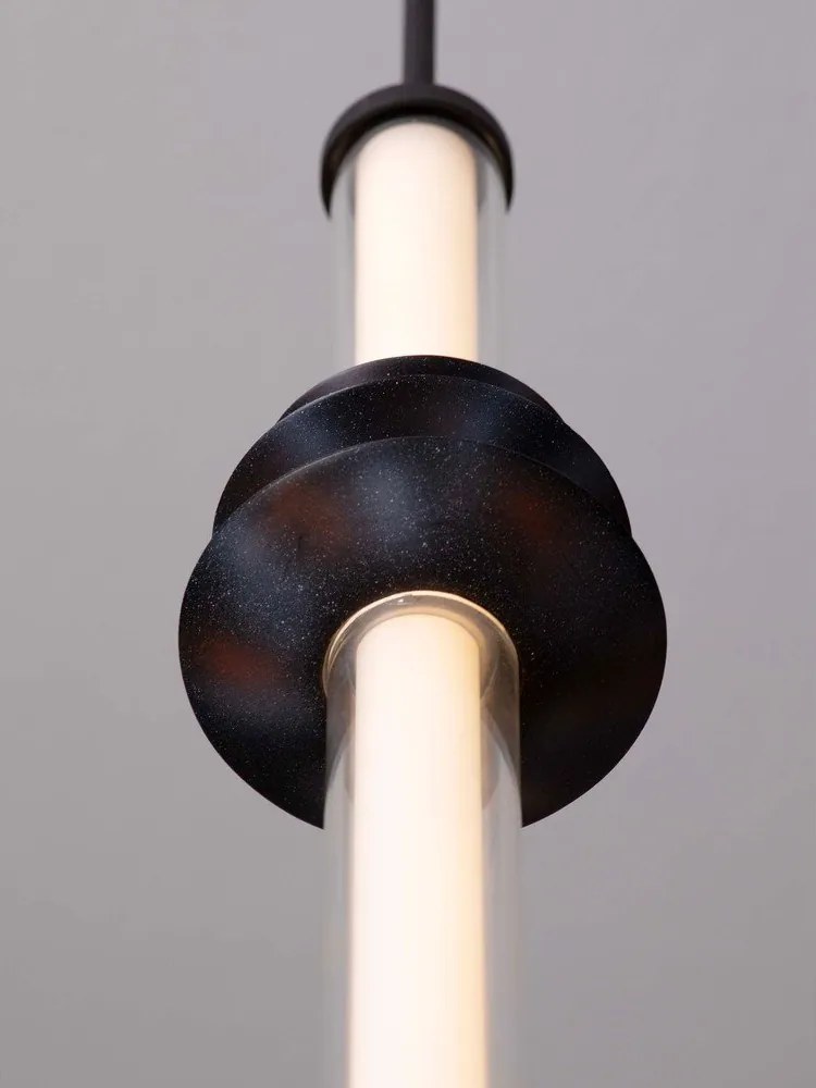 Matně černé keramické LED stmívatelné závěsné svítidlo se stínidlem z akrylového skla ø 8 cm Stalactite – Nova Luce