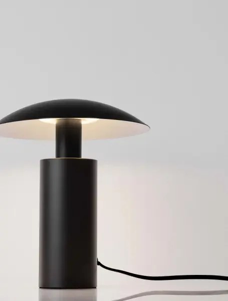 LED černá stolní lampa Karpos