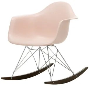 Eames Plastic Armchair RAR chrom světle růžová tmavý javor Vitra