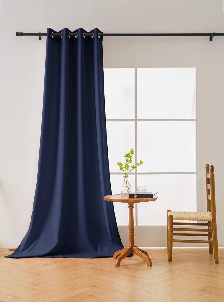 Tmavě modrý závěs OXFORD LIGHT 140x250 cm Zavěšení: Kovové kroužky