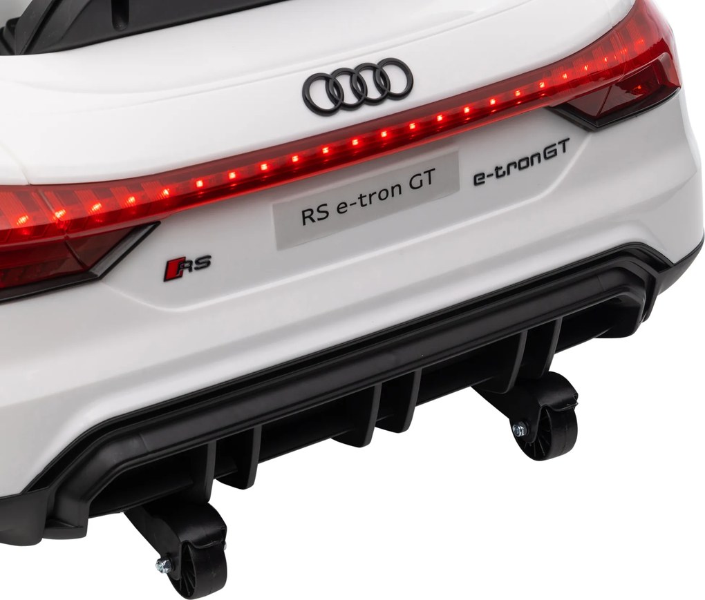 HOMCOM Dětské elektrické autíčko AUDI RS e-tron GT s dálkovým ovládáním, bezpečnostním pásem, klaksonem, hudbou a světlomety, do 5 km/h, pro děti od …