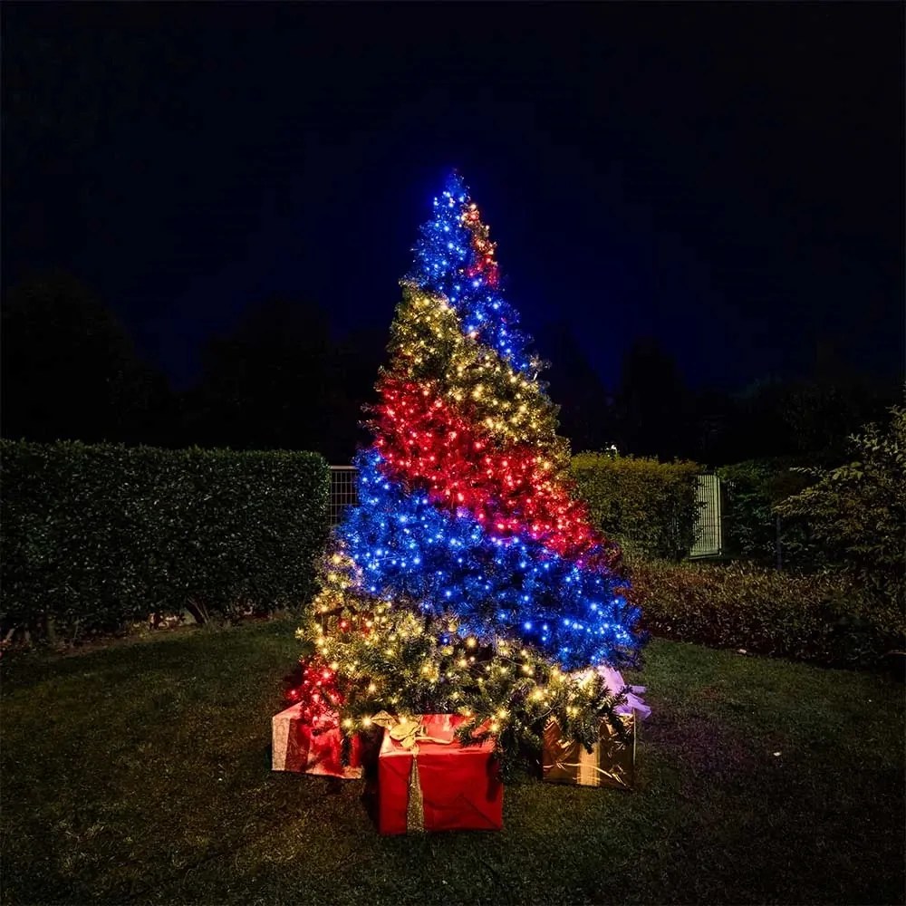Barevná světýlka venkovní Twinkly strings 25 m Dual Pro, 2× 125 LED RGB, černý kabel, IP44, 2× 12,5 m