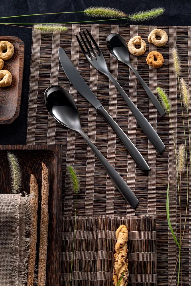 Eme Cutlery Ltd. Černý jídelní příbor ELEVEN - 24 dílná sada