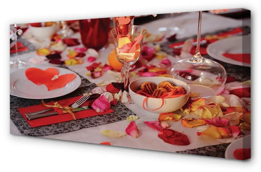 Obrazy na plátně Srdce okvětní lístky růží večeře brýle 140x70 cm