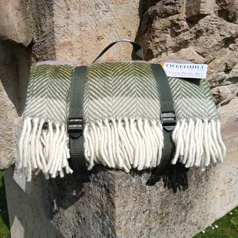 Pikniková vlněná deka Polo Botanical Stripe, 183x150 cm Tweedmill