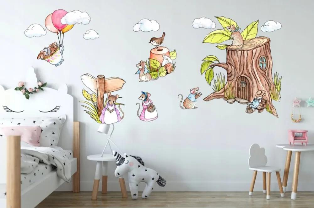 Dětská nálepka na zeď s roztomilým motivem myší rodinka 120 x 240 cm