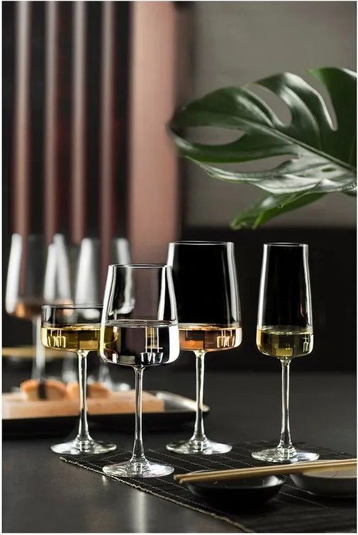 Křišťálové skleničky v sadě 4 ks na víno 540 ml Zero – Lyngby Glas