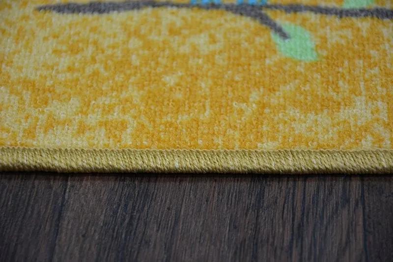 Dětský kusový koberec LITTLE OWL žlutý