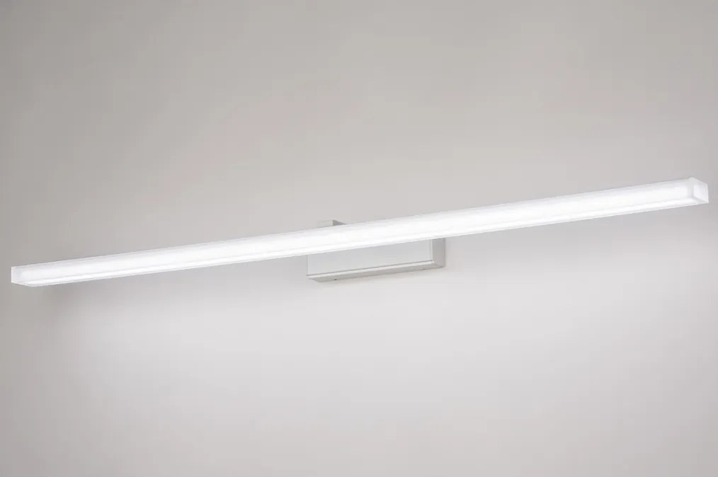 Nástěnné LED svítidlo nad zrcadlo do koupelny Liott White 90