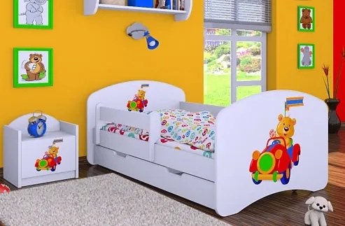 MAXMAX Dětská postel se šuplíkem 140x70cm MEDVÍDEK V AUTĚ