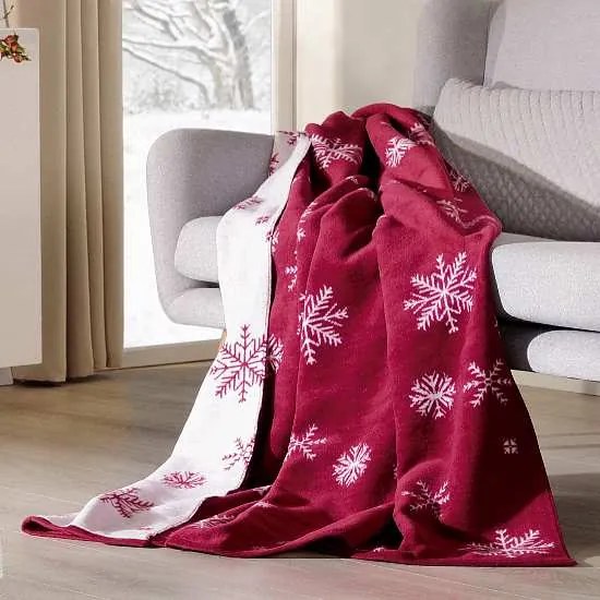 SCANquilt přehoz VELURO snowflakes červenobílá 50 x 200 cm