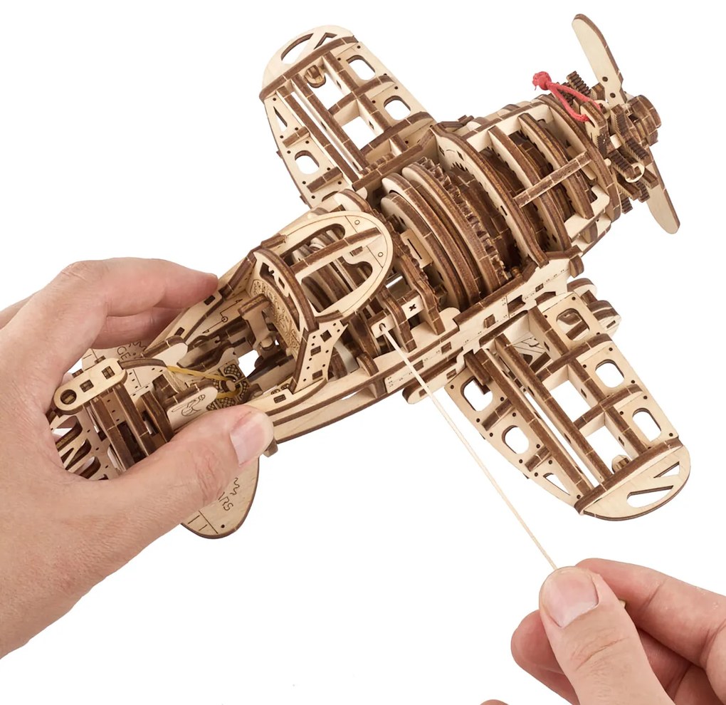 Ugears 3D dřevěné mechanické puzzle Letadlo Mad Hornet