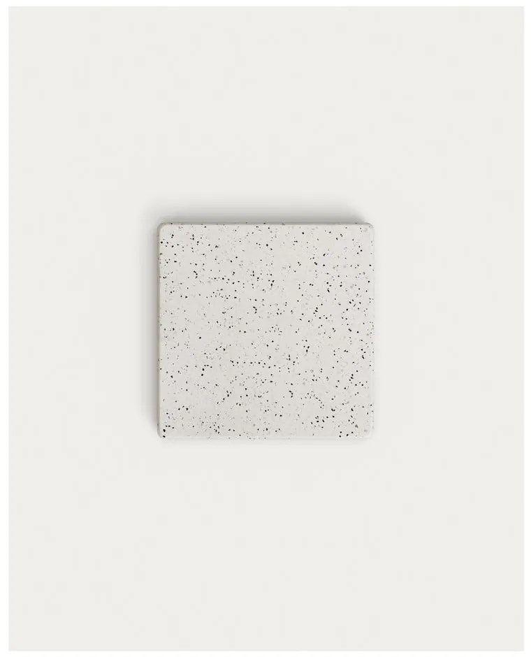 Terrazzo zahradní konferenční stolek 48x48 cm Saura – Kave Home