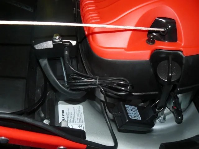 VeGA 525 4SXH 6in1 Benzínová sekačka s pojezdem 51 cm, regulace rychlosti, OHV 170 ccm