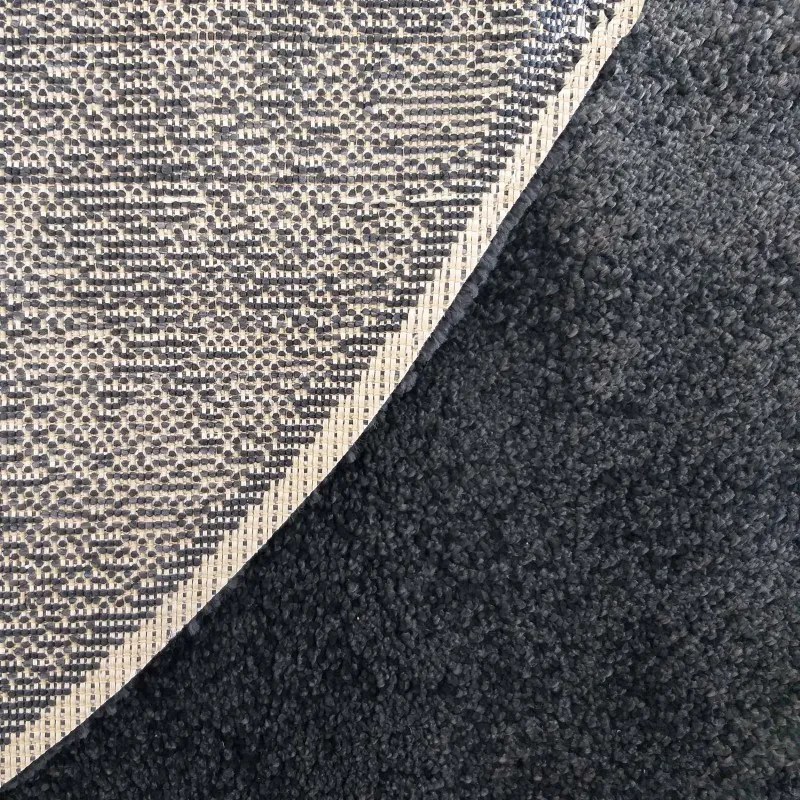 Stylový kulatý koberec v černé barvě 133X133