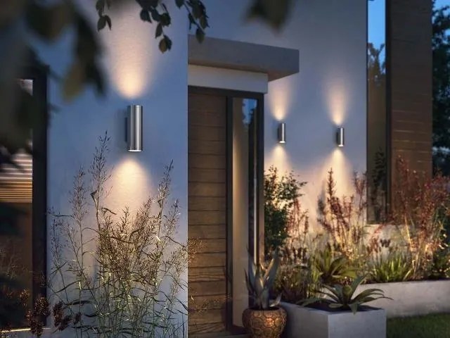 PH 17463/47/P7 Hue LED White and Color Ambiance Venkovní nástěnné svítidlo Philips APPEAR 17463/47/P7 2x8W 1200lm 2000-6500K RGBW IP44 8,4cm nerezové - PHILIPS HUE (915005976301)