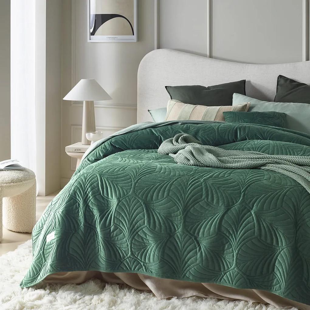 Room99 Přehoz na postel Feel Listy Jednobarevný Prošívaný Barva: Zelená, Velikost: 200 x 220 cm