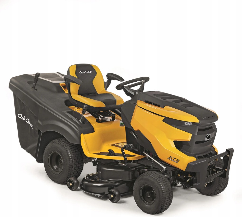 Sekačka traktor Cub Cadet XT3 QR106 Kawasaki 24KM traktor s Difrenciálem