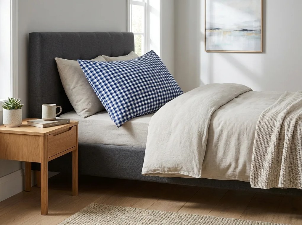 Povlak na polštář z mikrovlákna NAVY GINGHAM 70x90 cm, modro-bílý