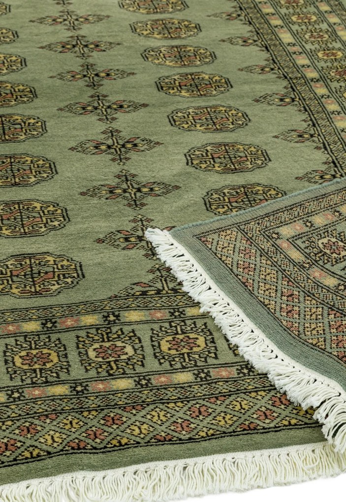 Zelený  koberec Monyl Green Rozměry: 60x180 cm
