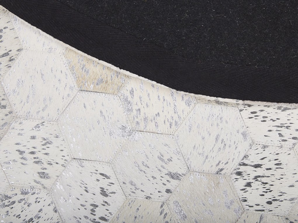 Kulatý kožený patchworkový koberec, ⌀ 140 cm, stříbrný BOZKOY Beliani