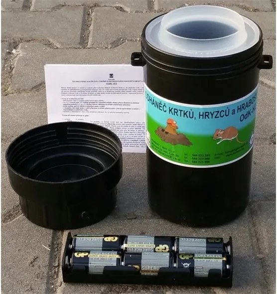 Odpuzovač krtků a hrabošů FORMAT OdK-H2 s náhodně se měnícím zvukem