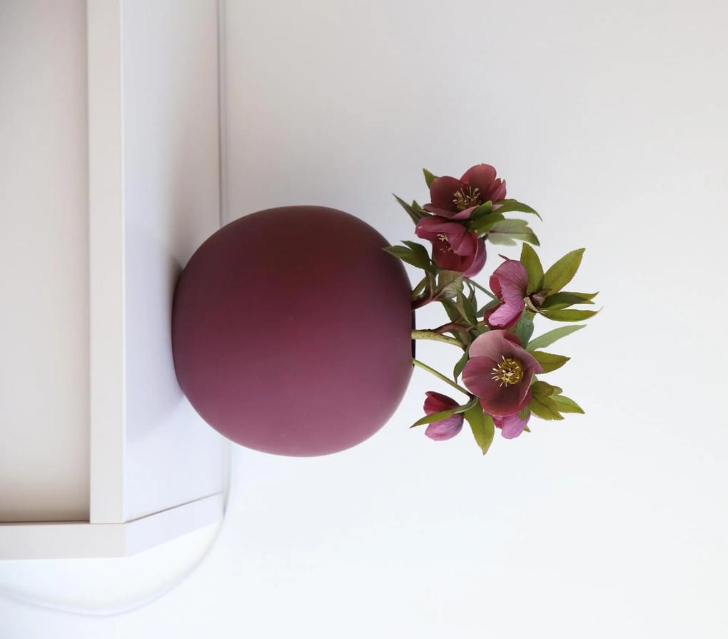 COOEE Design Kulatá váza Ball Plum 20cm, fialová barva, keramika