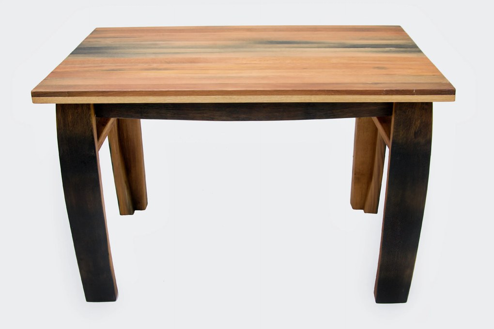 Nábytek ze sudu Jídelní stůl ze sudu Antik dřevo: dub Rozměr stolu: 80x120 cm
