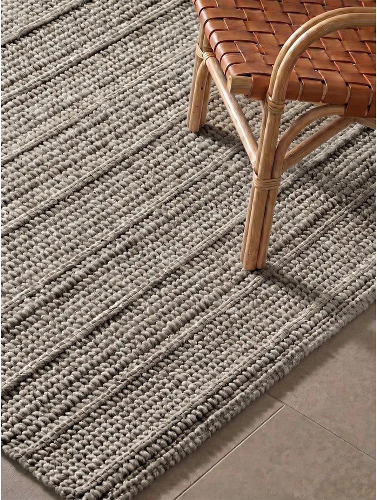 Šedý ručně tkaný vlněný koberec 80x150 cm Camden Parker – Ted Baker