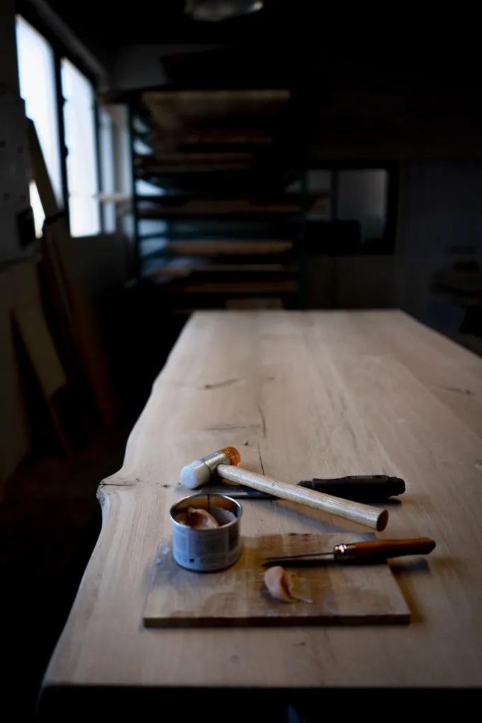 Wuders Jídelní stůl Malawi s masivní dubovou deskou 1300 x 900 mm