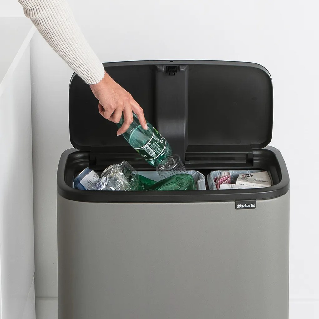 Brabantia BO TOUCH BIN Dotykový odpadkový koš 11+23 l - minerální světle šedá