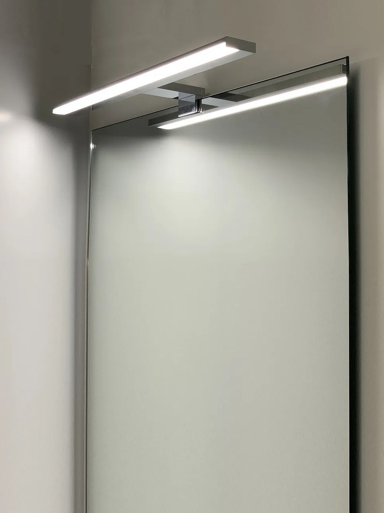 Zrcadlo na chodbu do předsíně nástěnné PURE LIGHT 5 mm 80 x 60 cm s leštěnou hranou a s LED lampičkou 410-845