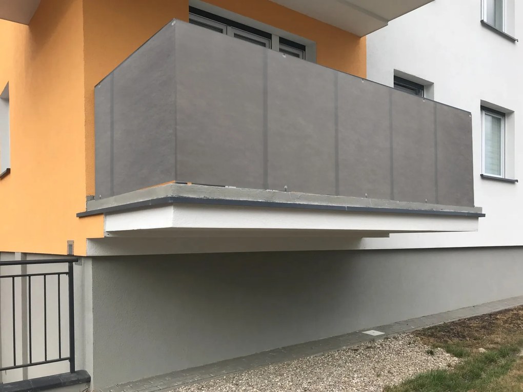 Balkonová zástěna OSLO šedá, výška 90 cm, šířka různé rozměry MyBestHome Rozměr: 90x500 cm rozteč 50 cm