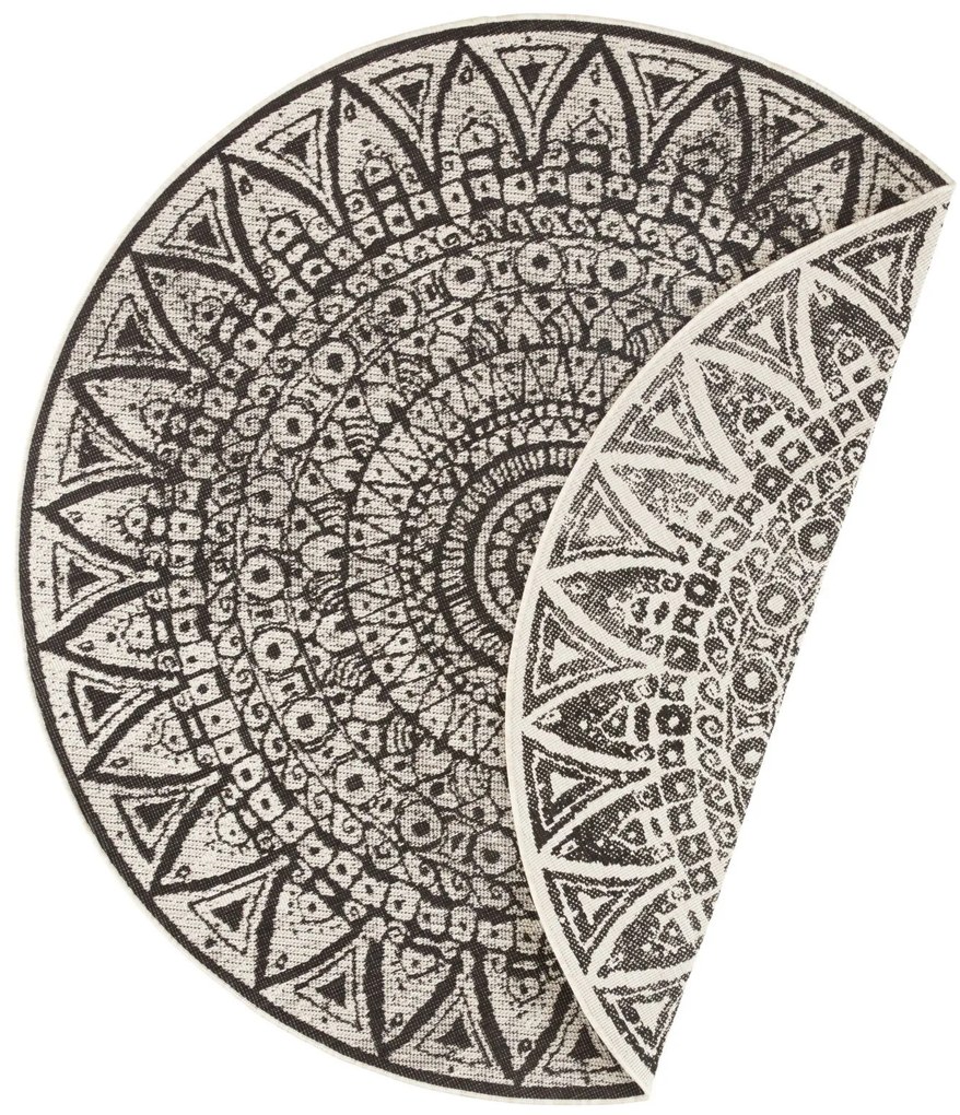 MK Original: Produkty s rodokmenem, Kusový koberec Mujkoberec Original Nora 104161 Black Creme kruh – na ven i na doma, 140x140 (průměr) kruh, černobílá, chodba / předsíň