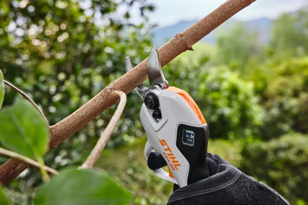 Aku nůžky STIHL ASA 20 SET + Prodloužená záruka