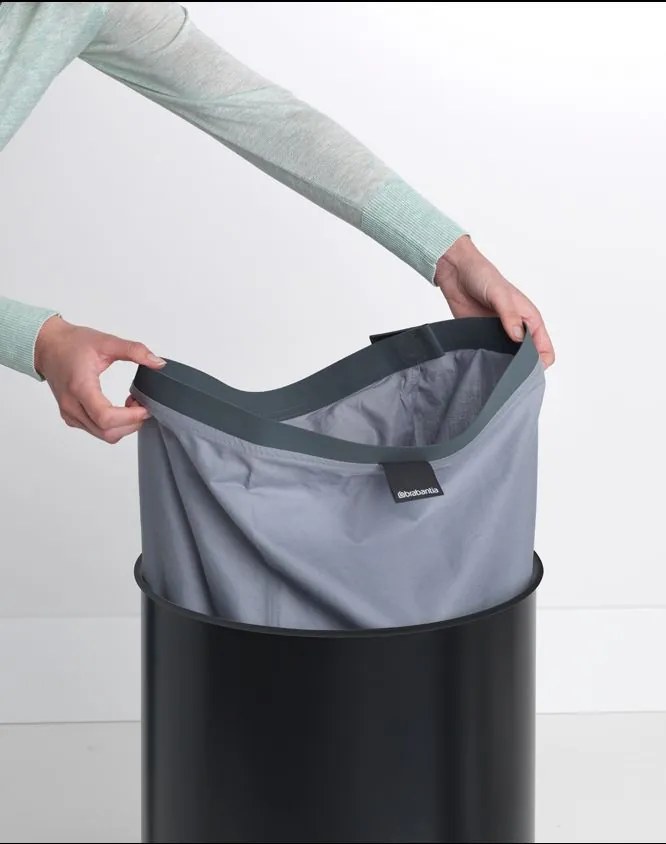 Koš na prádlo Brabantia 60l - černý,korkové víko 120022