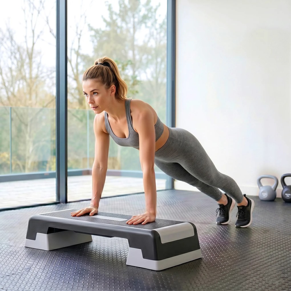 SPORTNOW Aerobic Stepper – nastavitelný na 3 výšky (15/20/25 cm), protiskluzový, nosnost 250 kg – kompaktní černý step pro domácí cvičení