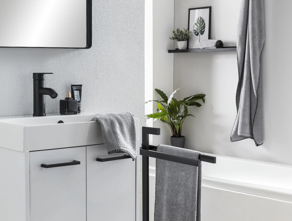 Froté ručník DONE.® by Karabel Deluxe Prime 550 gsm Silver (světle šedá)
