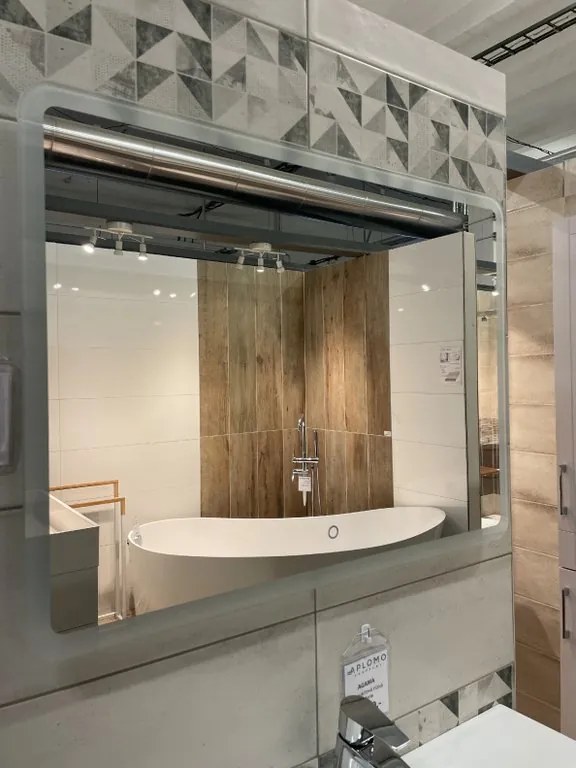 Lavedo Lion 70x60 koupelnové zrcadlo s LED podsvícením