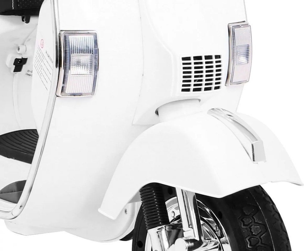 Ramiz Elektrický skútr Vespa pro děti bílý + pomocná kolečka + audio + ekokůže + EVA + plynulý start