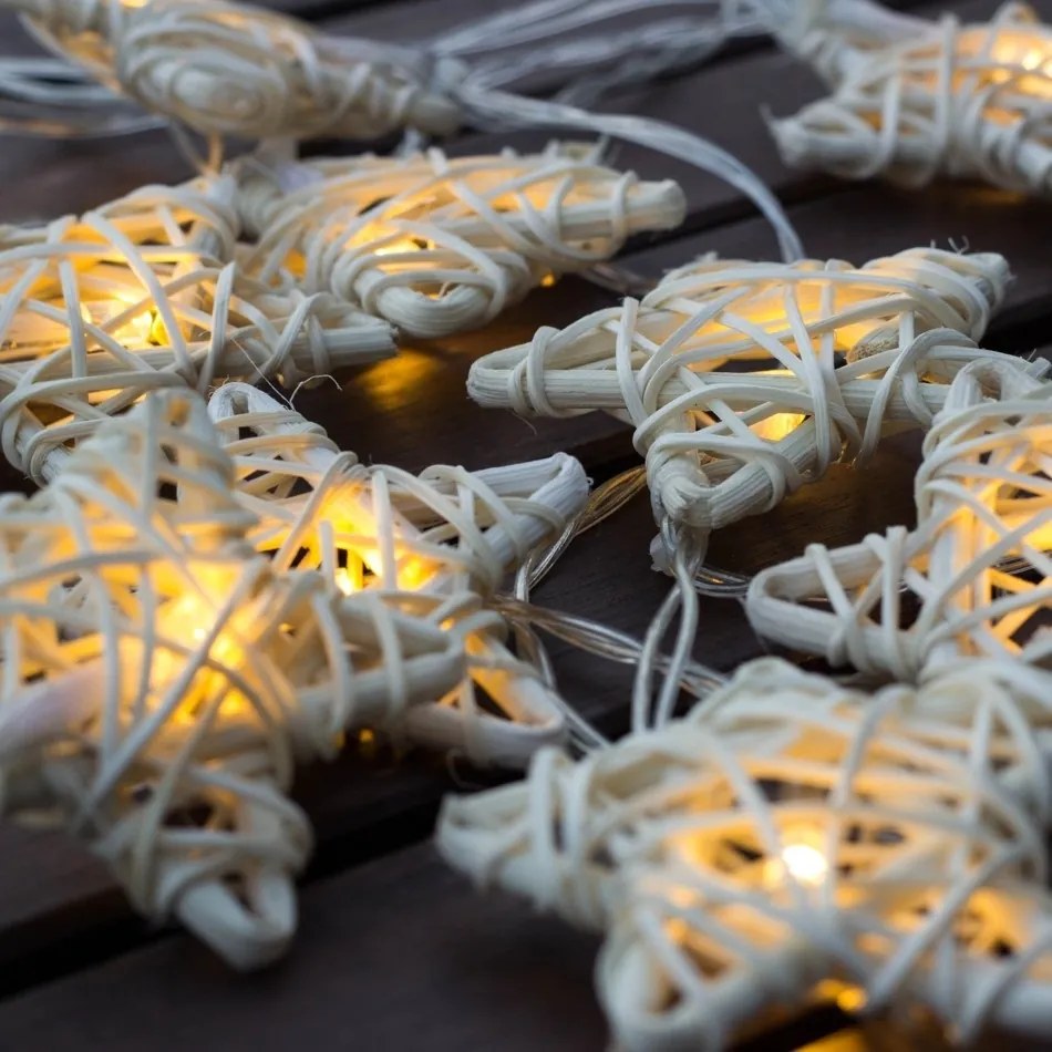 LED světýlka na baterie, ratanové hvězdy, 2,8 m, teple bílá, 10 diod, čirý kabel, IP20 interiér, 3 × AA