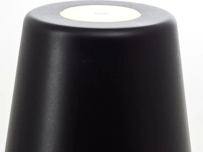 Brilliant G40890/06 Venkovní stojanová AKU lampa KAAMI černá USB-C