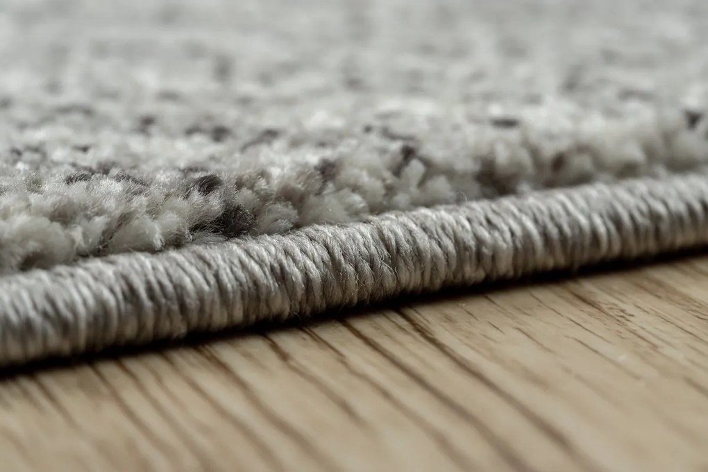 Kusový koberec FEEL Waves šedý