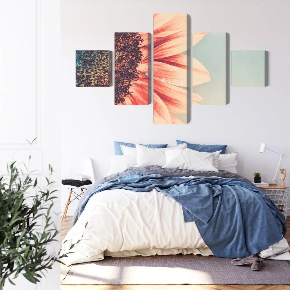 Vícedílný obraz Kvetoucí Slunečnice V Makro Měřítku Nedostatek Nedostatek Plátno Canvas 150x90